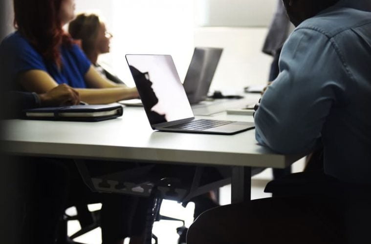 Travailler dans les ressources humaines - Change the work